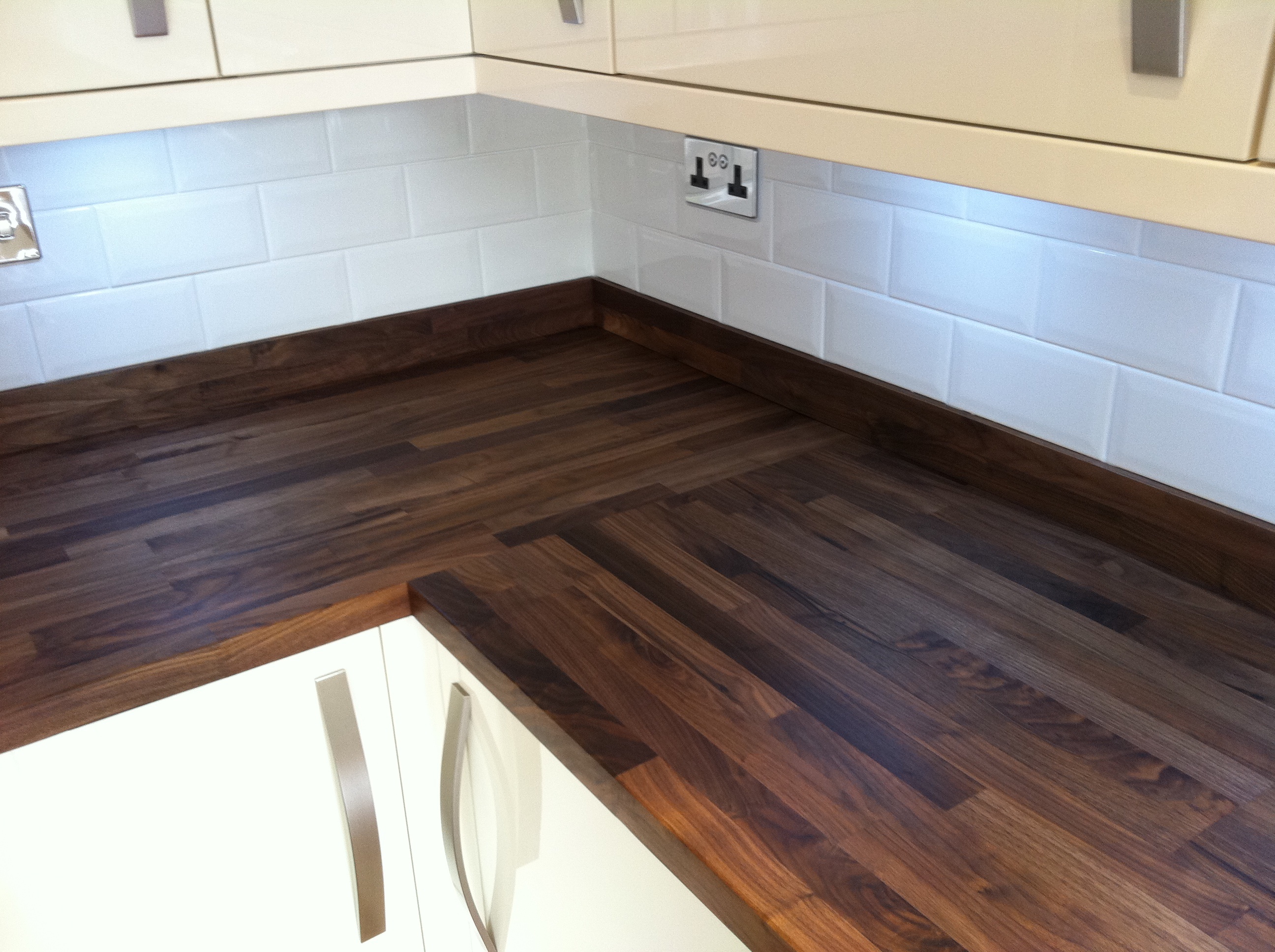 American Black Walnut Worktops - Top Worktops